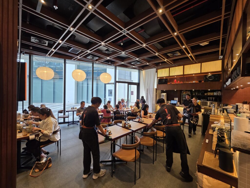 トリニティ・タワーに入る麵屋｜Hore!ジャカルタ・ディスカバリー